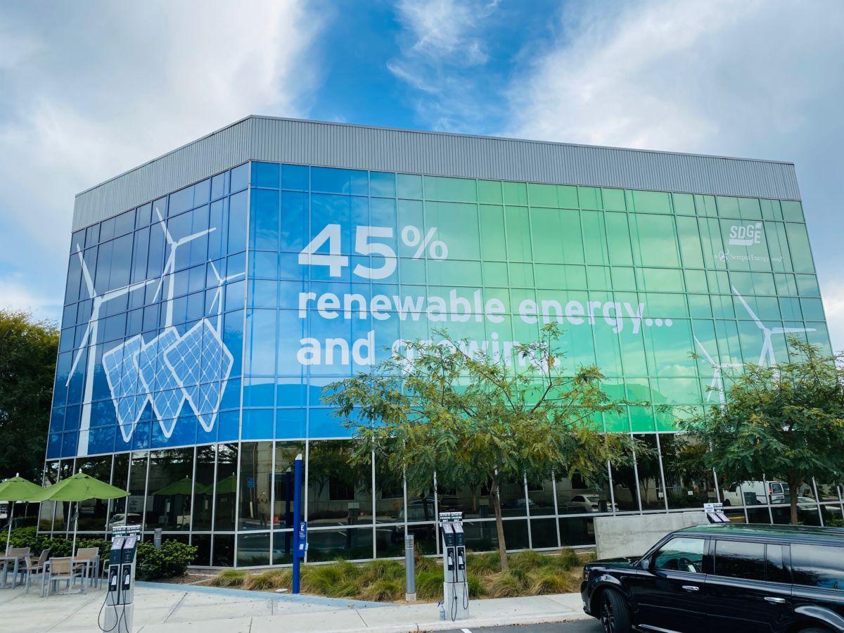 SDG&E Perforated Vinyl Building Wrap - Large Format - Offset Printing ...